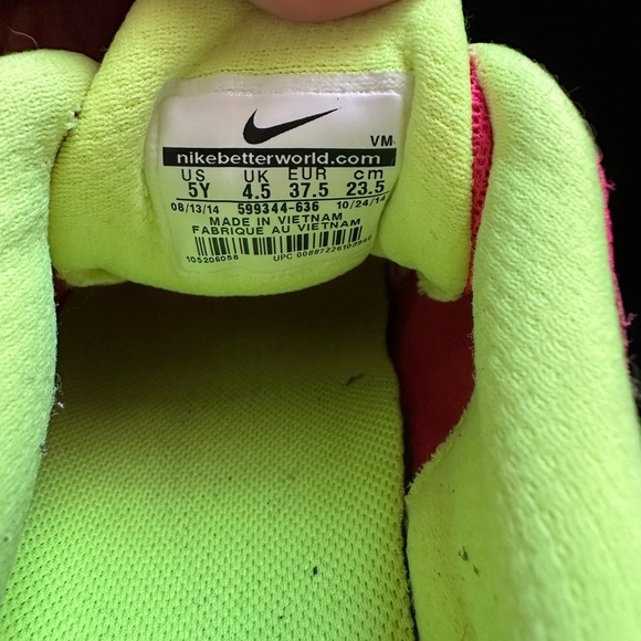 Nike | Shoes | Nike Running Shoesize 5y | Poshmark